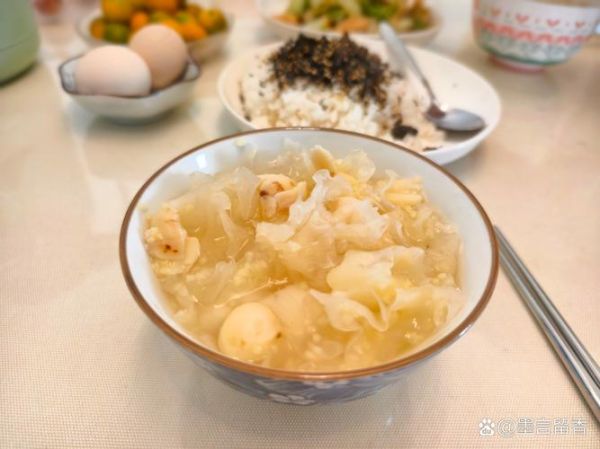 小米莲子粥怎么做_莲子粥要泡多久-第2张图片-山城妙识