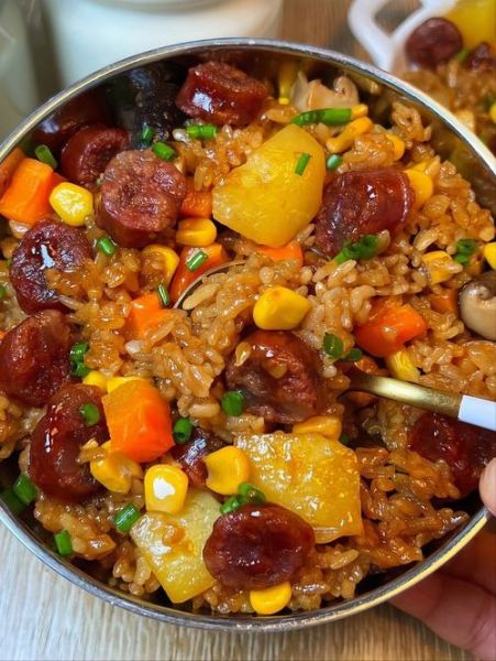 电饭煲做煲仔饭的做法_电饭煲煲仔饭怎么做-第2张图片-山城妙识