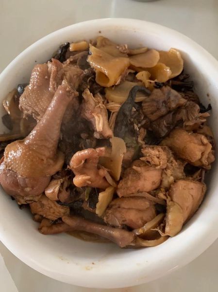 东北干榛蘑怎么泡发_干榛蘑炖鸡最正宗做法-第1张图片-山城妙识