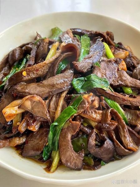 爆炒猪心怎么做好吃_爆炒猪心需要焯水吗-第3张图片-山城妙识 爆炒猪心怎么做好吃_爆炒猪心需要焯水吗-第3张图片-山城妙识