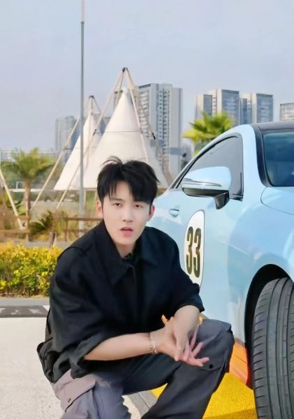 恋与白侍从四人真名_他们到底是谁-第3张图片-山城妙识