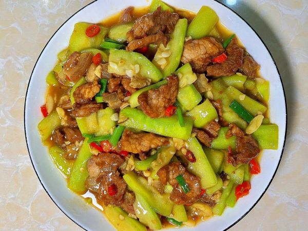 夏季清淡家常菜有哪些_怎么做不油腻又下饭-第3张图片-山城妙识