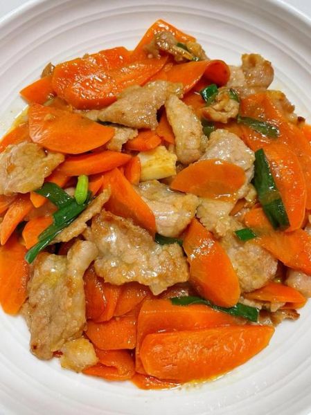 红烧胡萝卜怎么做_红烧胡萝卜用焯水吗-第3张图片-山城妙识