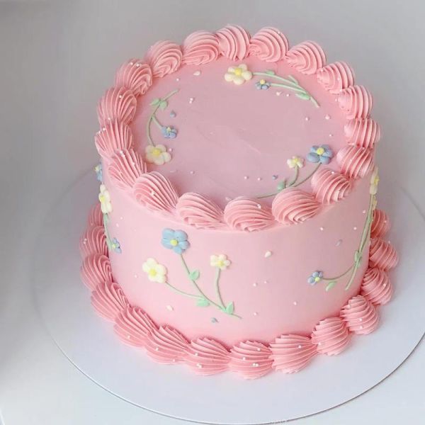 生日蛋糕简单裱花怎么做_新手入门裱花技巧-第1张图片-山城妙识