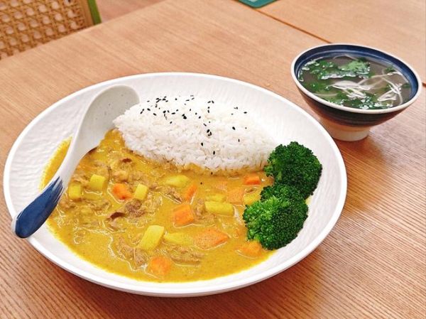 咖喱饭配什么菜好吃_咖喱饭配菜推荐-第3张图片-山城妙识