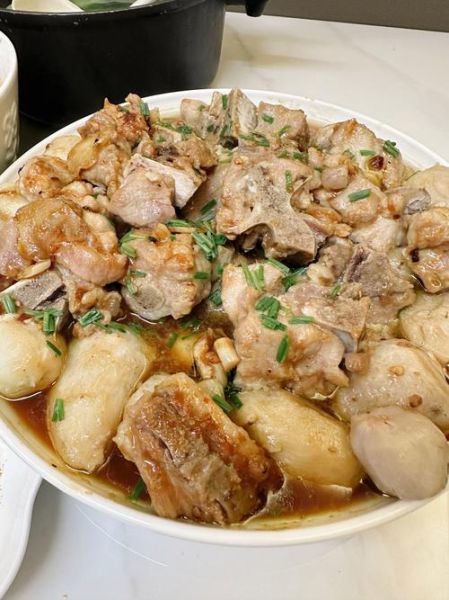 怎样蒸芋头好吃又简单窍门_蒸芋头要多长时间才软糯-第3张图片-山城妙识