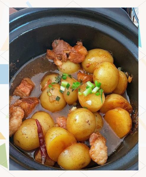 土豆炖猪肉怎么做_家常做法步骤详解-第1张图片-山城妙识