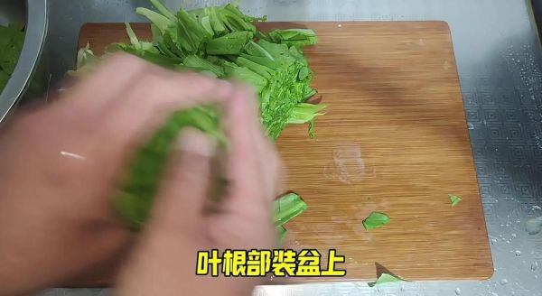 罐头鱼炒油麦菜怎么做_罐头鱼炒油麦菜需要焯水吗-第1张图片-山城妙识 罐头鱼炒油麦菜怎么做_罐头鱼炒油麦菜需要焯水吗-第1张图片-山城妙识