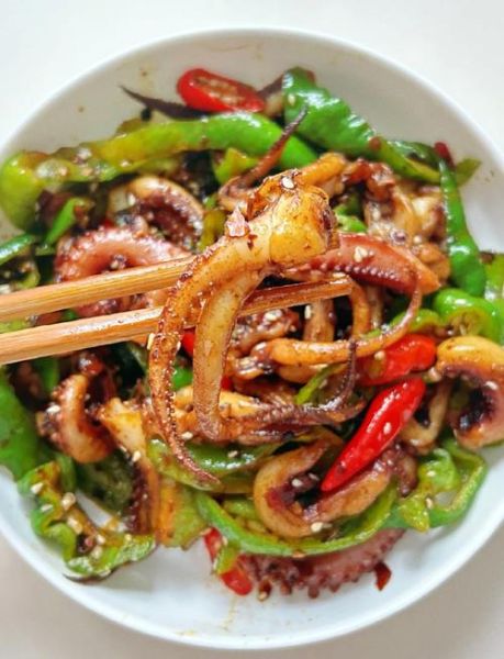 鱿鱼须怎么炒才脆_爆炒鱿鱼须家常做法-第2张图片-山城妙识