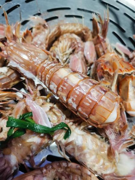 清蒸皮皮虾蒸多久才熟_清蒸皮皮虾最佳时间-第1张图片-山城妙识