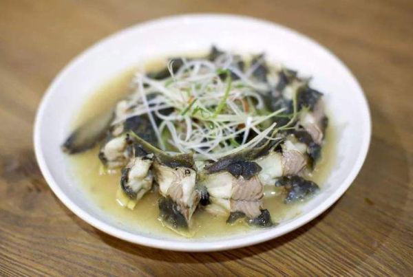 清蒸河鳗怎么做_清蒸河鳗蒸多久才嫩-第2张图片-山城妙识