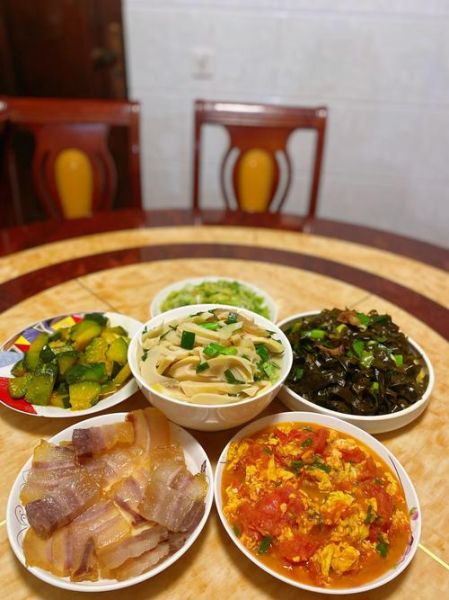 家常菜剧情讲了什么_家常菜好看吗-第2张图片-山城妙识