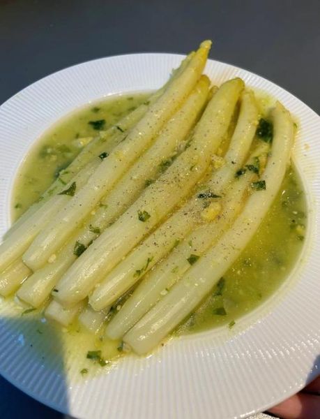 芦笋汁怎么做_鲜榨芦笋汁的做法步骤-第2张图片-山城妙识