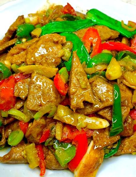 泡椒猪肝怎么做不腥_泡椒猪肝焯水还是直接炒-第1张图片-山城妙识