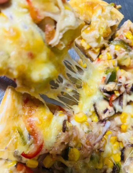 海鲜比萨怎么做_海鲜比萨配方-第1张图片-山城妙识