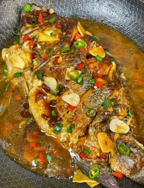 糖醋罗非鱼怎么做好吃_糖醋罗非鱼的家常做法-第1张图片-山城妙识