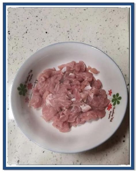 湖南小炒肉正宗做法_家常小炒肉怎么做-第3张图片-山城妙识