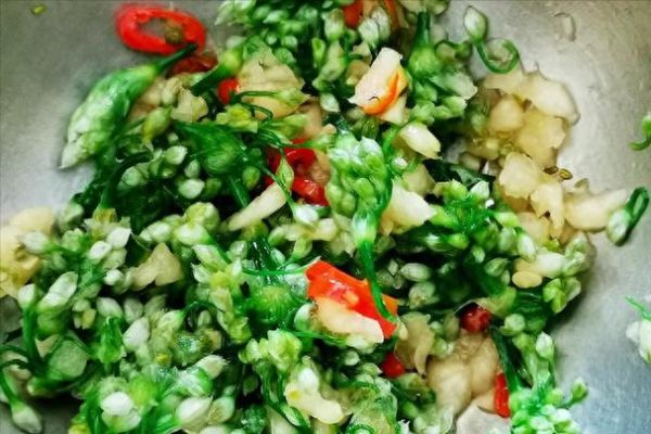 怎么腌韭菜花又好吃还不坏_韭菜花腌制秘诀-第2张图片-山城妙识