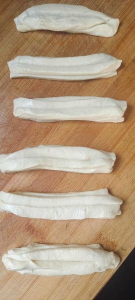 油条怎么和面_油条为什么蓬松-第1张图片-山城妙识