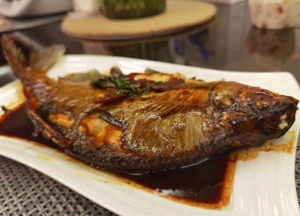 红烧扁鱼怎么做好吃_红烧扁鱼的家常做法-第3张图片-山城妙识