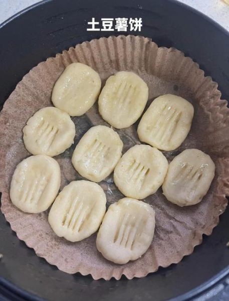 土豆饼干烤箱的做法_土豆饼干怎么做才酥脆-第3张图片-山城妙识