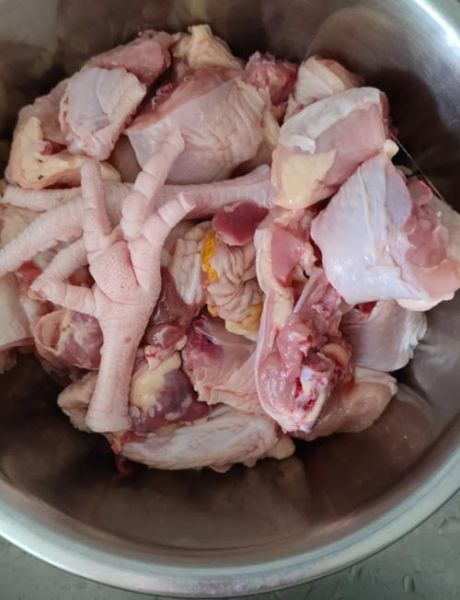 炒鸡子怎么做才嫩_家常炒鸡子需要焯水吗-第3张图片-山城妙识