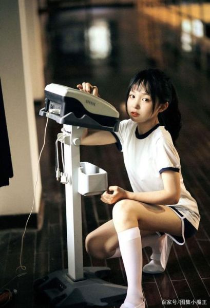 草莓果酱ox全身照_哪里看高清原图-第1张图片-山城妙识