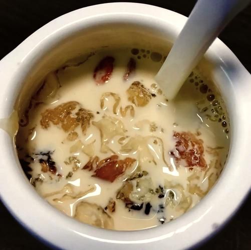 桃胶怎么吃_桃胶怎么做才好吃-第3张图片-山城妙识