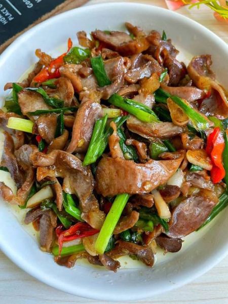 辣椒炒鸡胗子怎么做_鸡胗子焯水几分钟-第3张图片-山城妙识