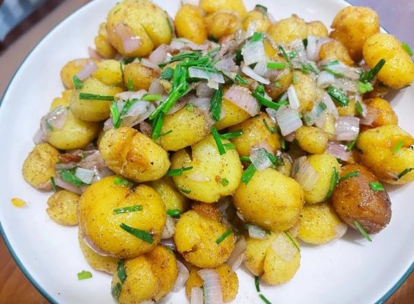 椒盐土豆块怎么做好吃_家常椒盐土豆块的做法-第3张图片-山城妙识