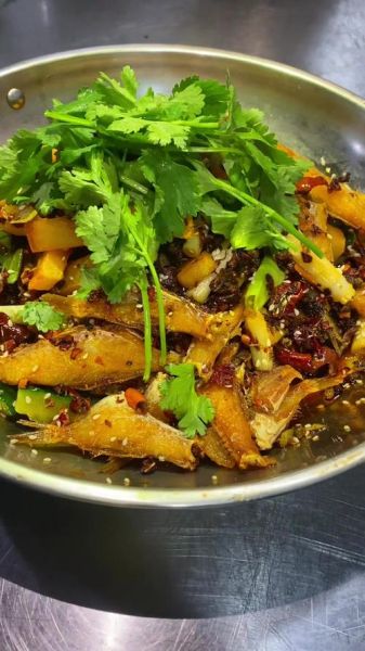 耗儿鱼怎么做好吃_耗儿鱼的做法步骤详解-第1张图片-山城妙识