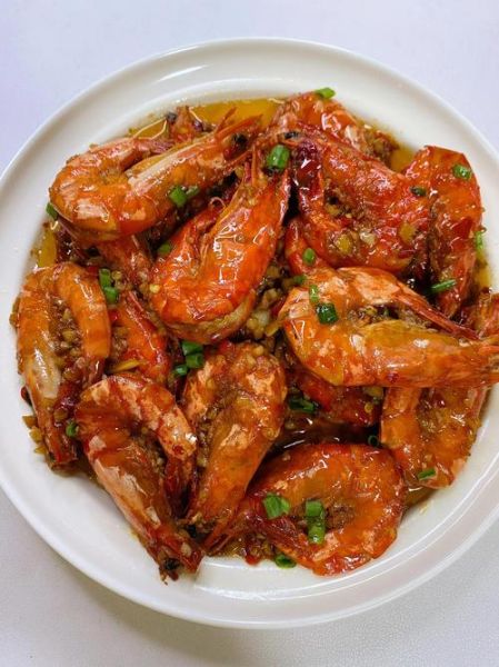 炒虾肉的家常做法_怎么炒虾肉才鲜嫩-第1张图片-山城妙识