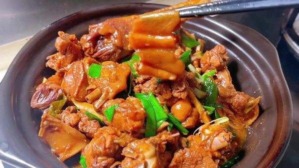 啤酒鸭怎么做_湘菜啤酒鸭正宗做法-第2张图片-山城妙识 啤酒鸭怎么做_湘菜啤酒鸭正宗做法-第2张图片-山城妙识