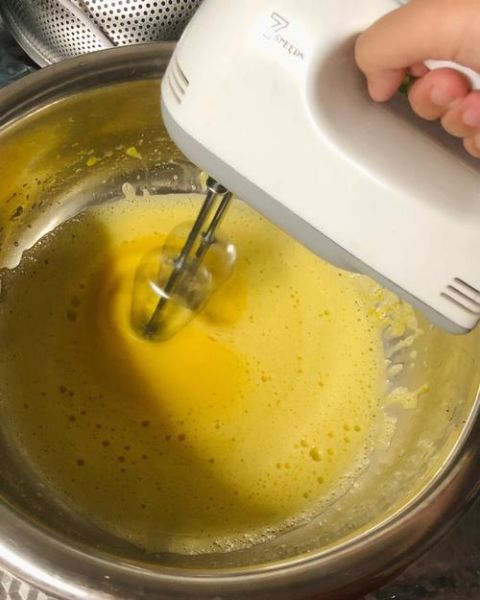 小蛋糕机怎么做蛋糕_配方比例是多少-第1张图片-山城妙识