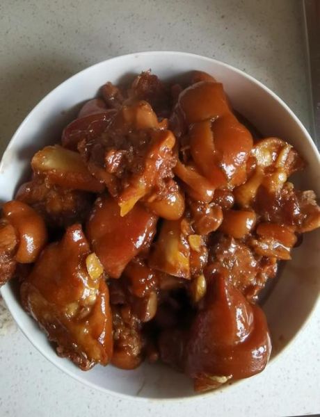 红烧猪腿肉怎么做_红烧猪腿肉需要焯水吗-第1张图片-山城妙识 红烧猪腿肉怎么做_红烧猪腿肉需要焯水吗-第1张图片-山城妙识