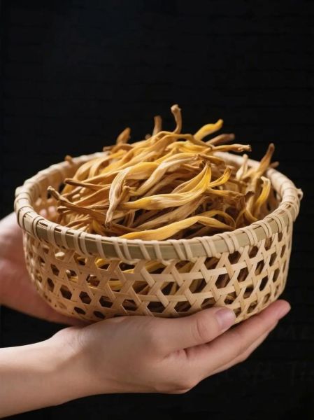 干黄花菜怎么泡发_干黄花菜有毒吗-第1张图片-山城妙识