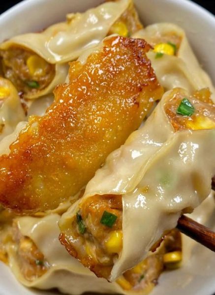 长条锅贴怎么包_长条锅贴包法图解-第3张图片-山城妙识 长条锅贴怎么包_长条锅贴包法图解-第3张图片-山城妙识