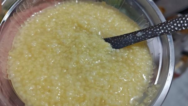 电饭煲小米粥怎么做_小米粥要熬多久-第2张图片-山城妙识