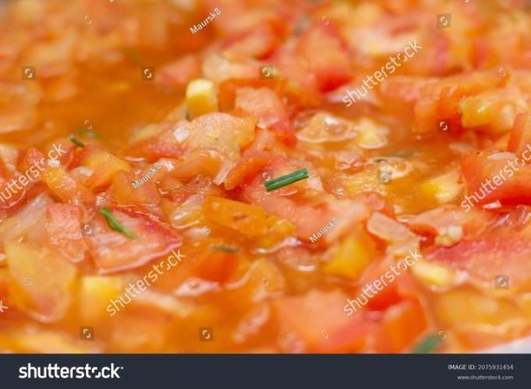 how_to_cook_tomato_omelette_english_essay-第1张图片-山城妙识