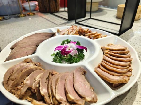 卤水拼盘怎么摆盘好看_卤水拼盘新花样图片-第1张图片-山城妙识 卤水拼盘怎么摆盘好看_卤水拼盘新花样图片-第1张图片-山城妙识