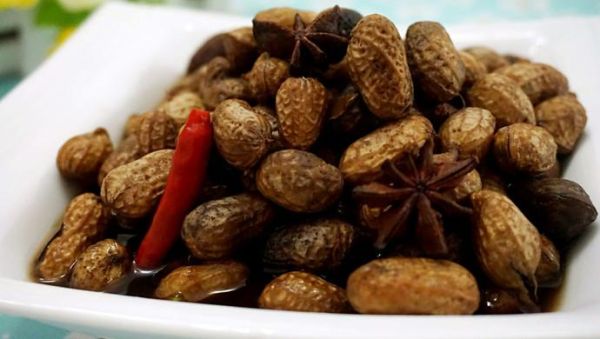 盐水花生能减肥吗_盐水花生营养价值-第2张图片-山城妙识 盐水花生能减肥吗_盐水花生营养价值-第2张图片-山城妙识