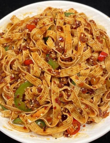 凉拌豆腐丝怎么做好吃_凉拌豆腐丝需要焯水吗-第2张图片-山城妙识