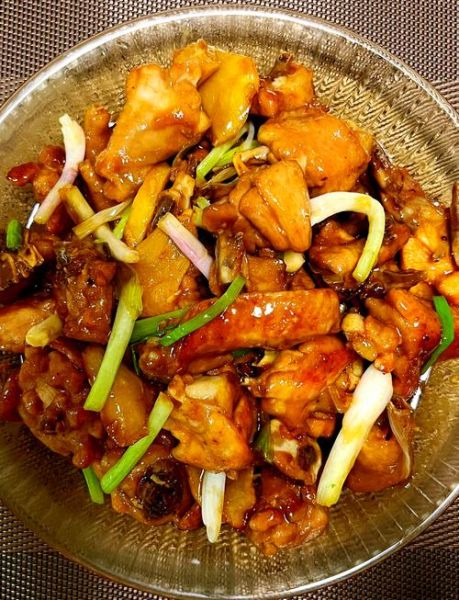 家常炒鸡怎么炒好吃_家常炒鸡的做法大全-第1张图片-山城妙识