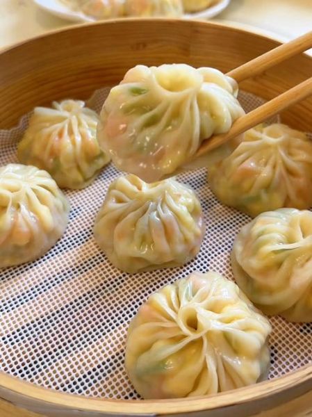 水晶包怎么做_水晶包蒸多久才透明-第3张图片-山城妙识