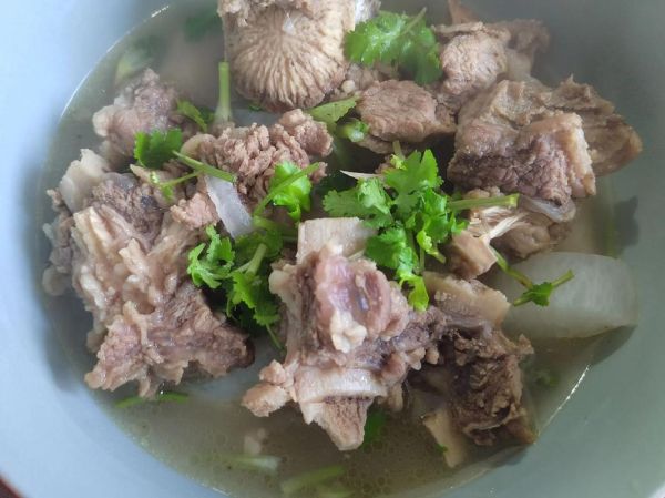 牛排骨怎么炖才烂_牛排骨怎么做好吃-第1张图片-山城妙识