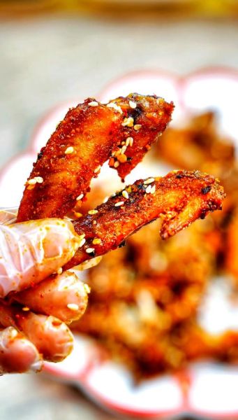 麻辣鸡翅尖怎么做_麻辣鸡翅尖热量高吗-第1张图片-山城妙识