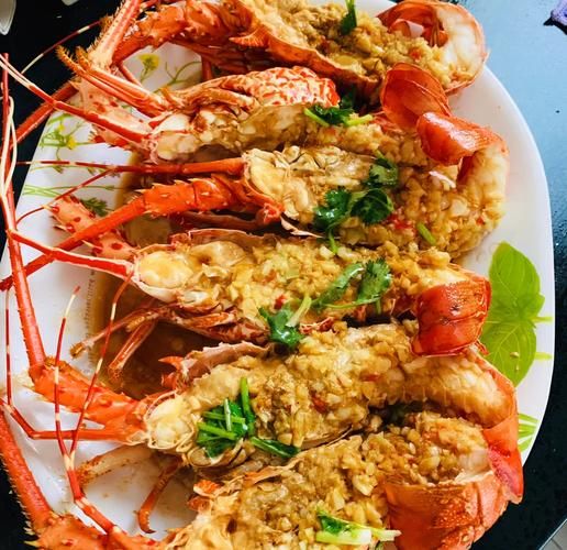 活大龙虾怎么杀_清蒸大龙虾要蒸多久-第1张图片-山城妙识 活大龙虾怎么杀_清蒸大龙虾要蒸多久-第1张图片-山城妙识