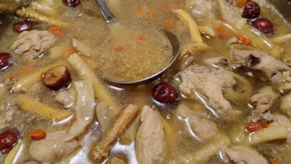 花雕鸡怎么做好吃_花雕鸡的做法步骤-第1张图片-山城妙识