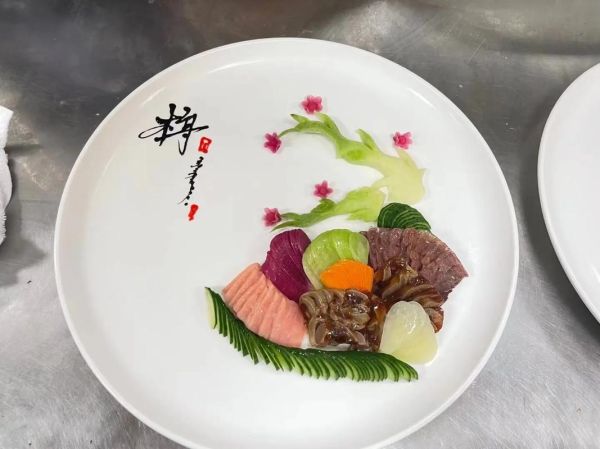 冷菜拼盘图案怎么摆_冷菜拼盘图案有哪些-第3张图片-山城妙识