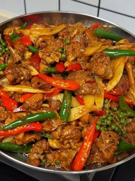 姜爆鸭子怎么做_姜爆鸭子川菜视频教程-第3张图片-山城妙识